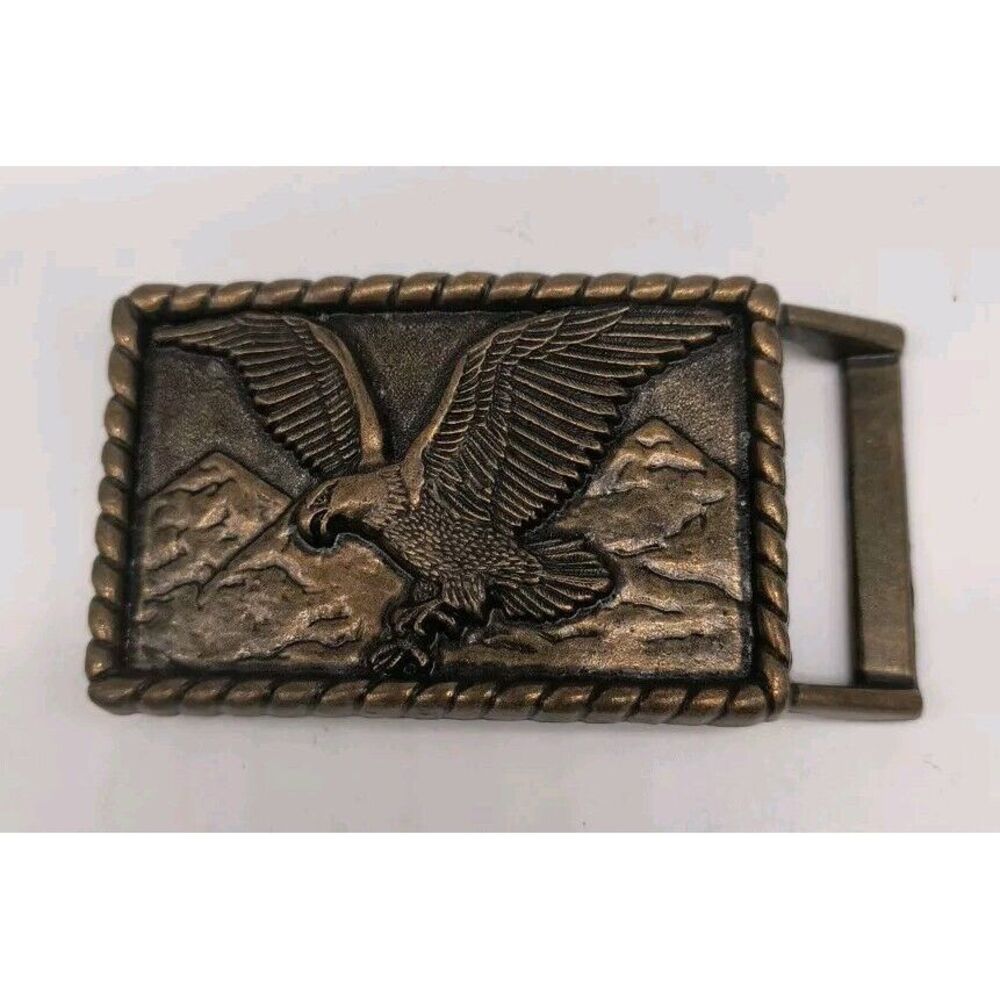 Vintage Bald Eagle Belt Buckle Flying Bird Mountain B… - Gem